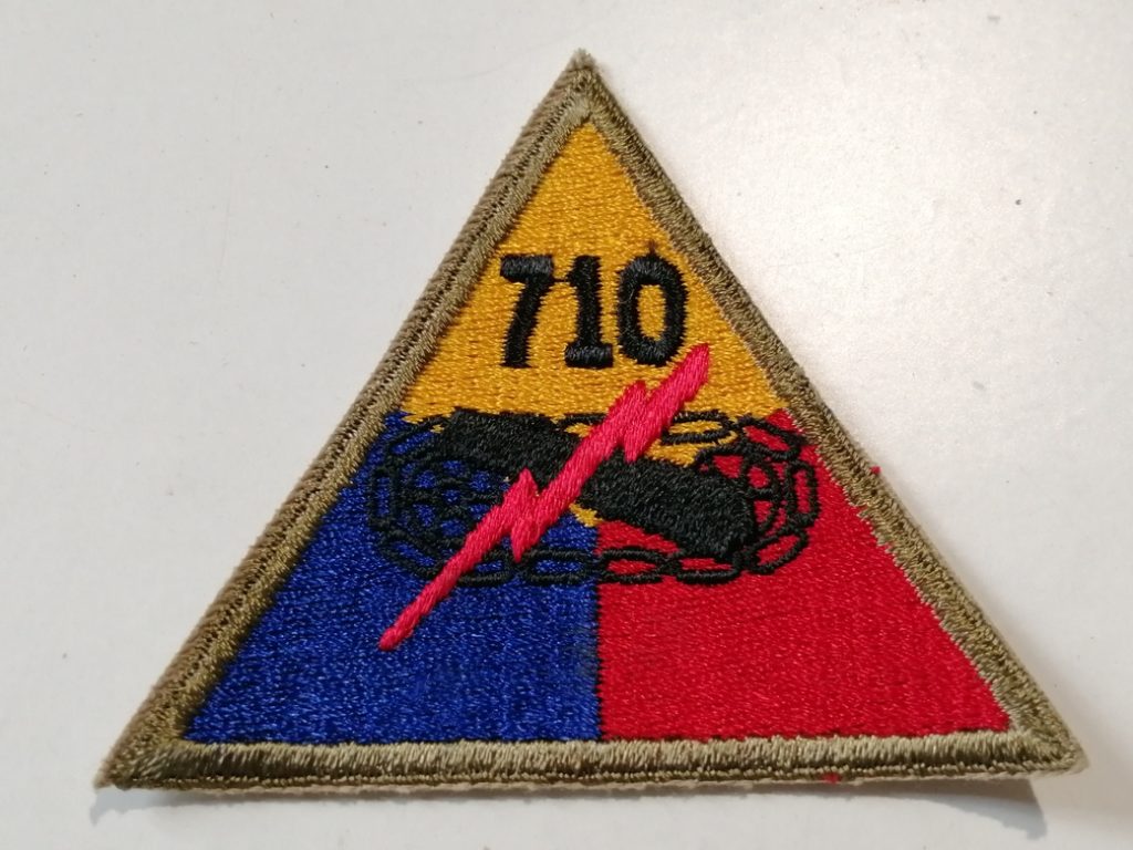 710° ARMORED BATTALION standard (Peleliu) – Militaria Jeep 35